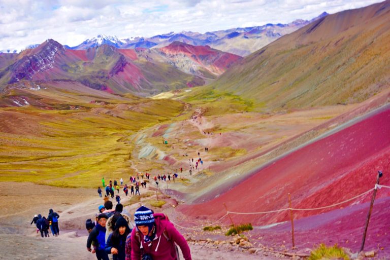 Vinicunca: la montagna arcobaleno del Perù – Le Chicche di Claudia